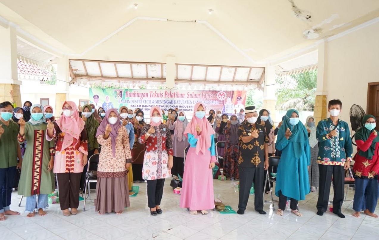 Melestarikan Budaya Lewat Pelatihan Sulam Tapis - Lappung